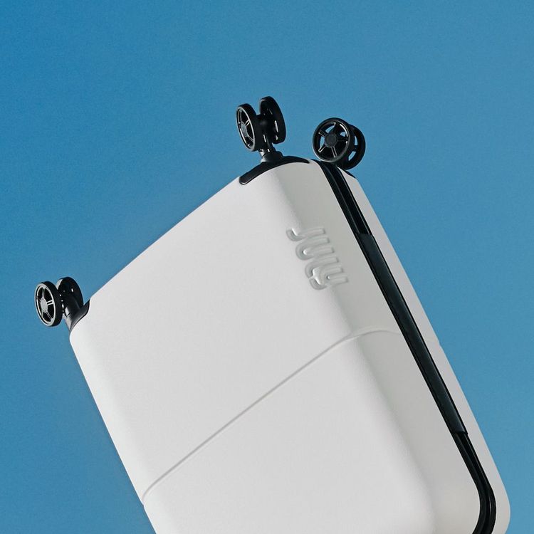 Carry On Light | Lightweight Carry On Luggage | July