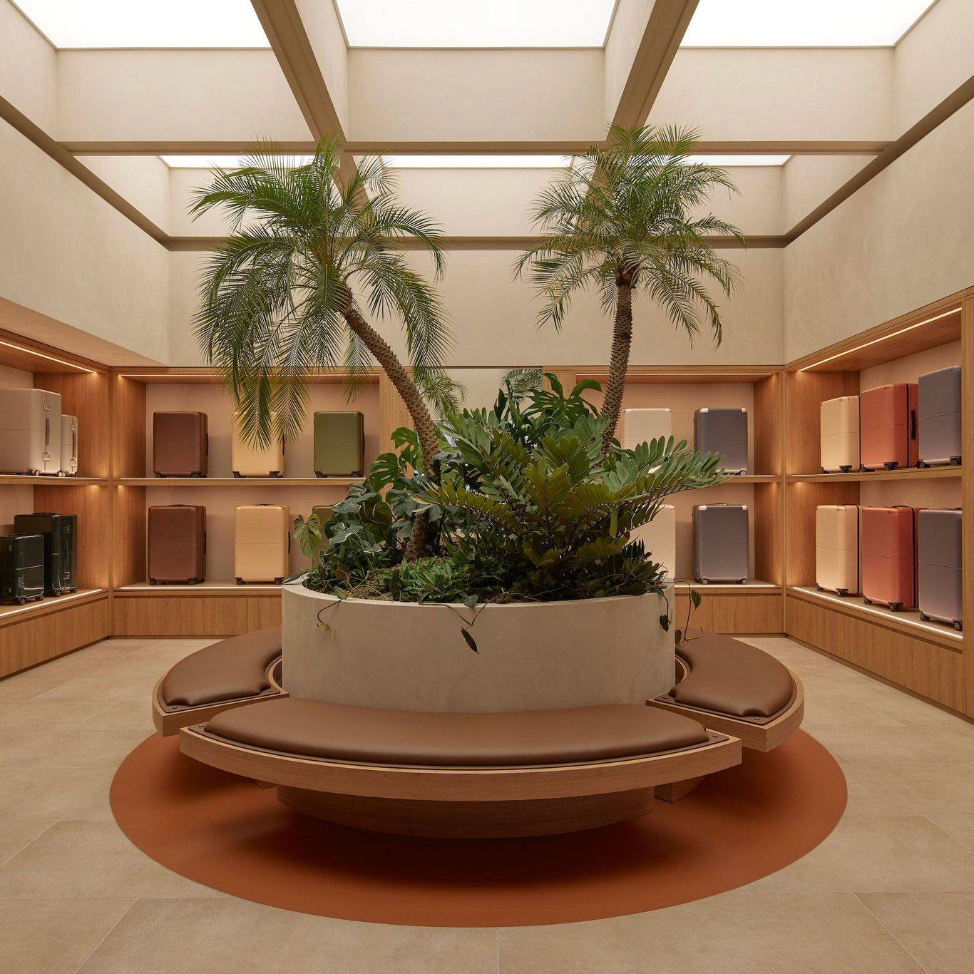 Find a July store | July